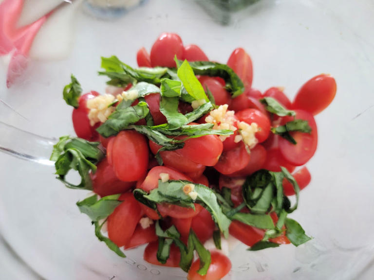 Caprese Pasta Salad