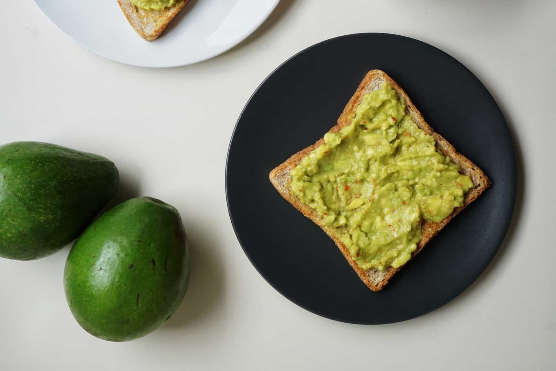 Terveelliset iltapalat, joilla voi herkutella hyvällä omallatunnolla