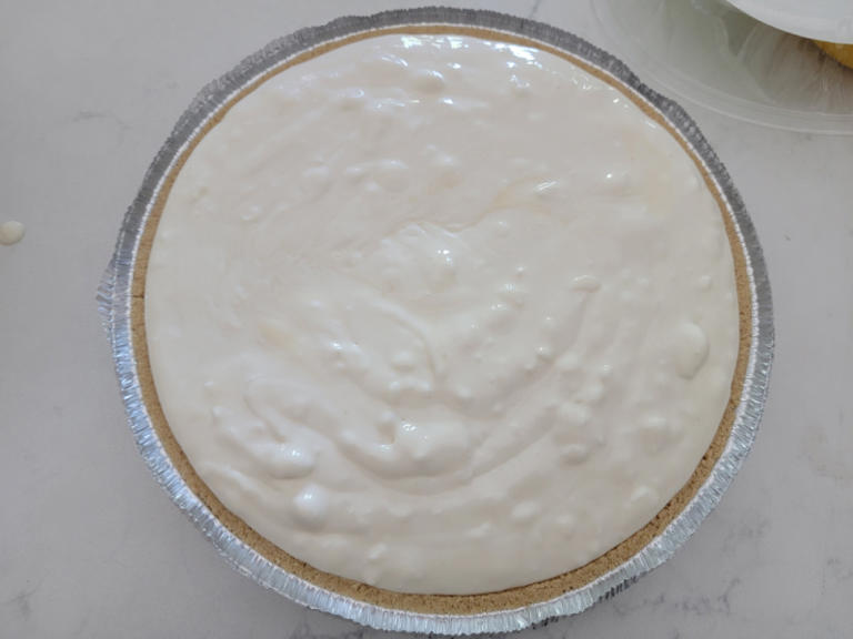 No Bake Lemon Icebox Pie Recipe