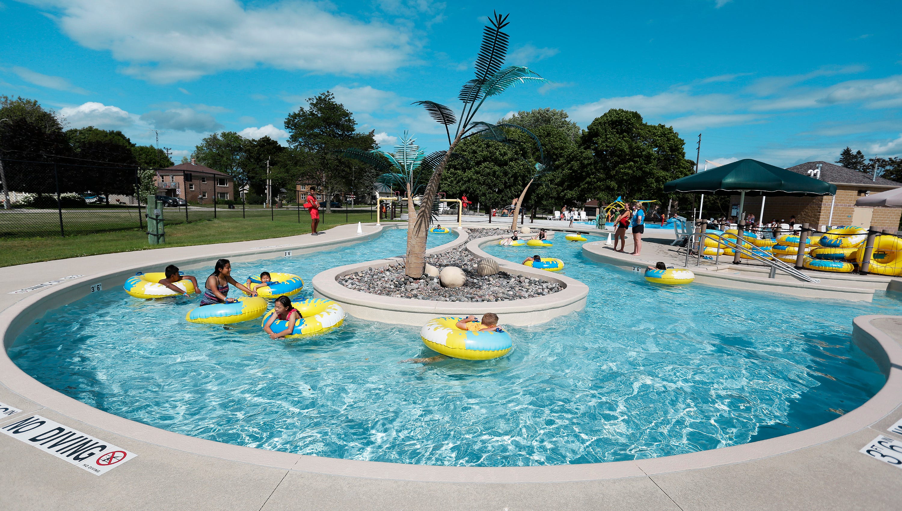 Manitowoc Family Aquatic Center opens for summer June 7 through Aug. 16