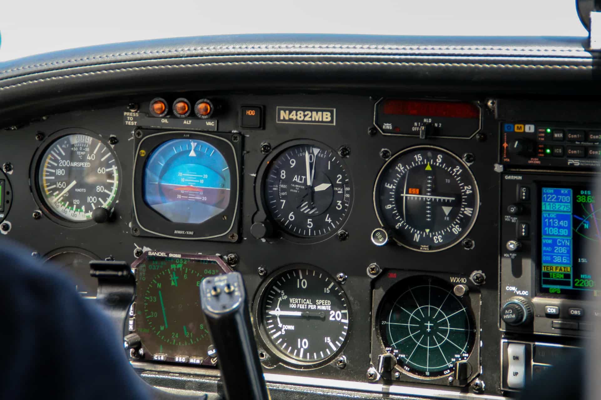 How to land a plane in an emergency