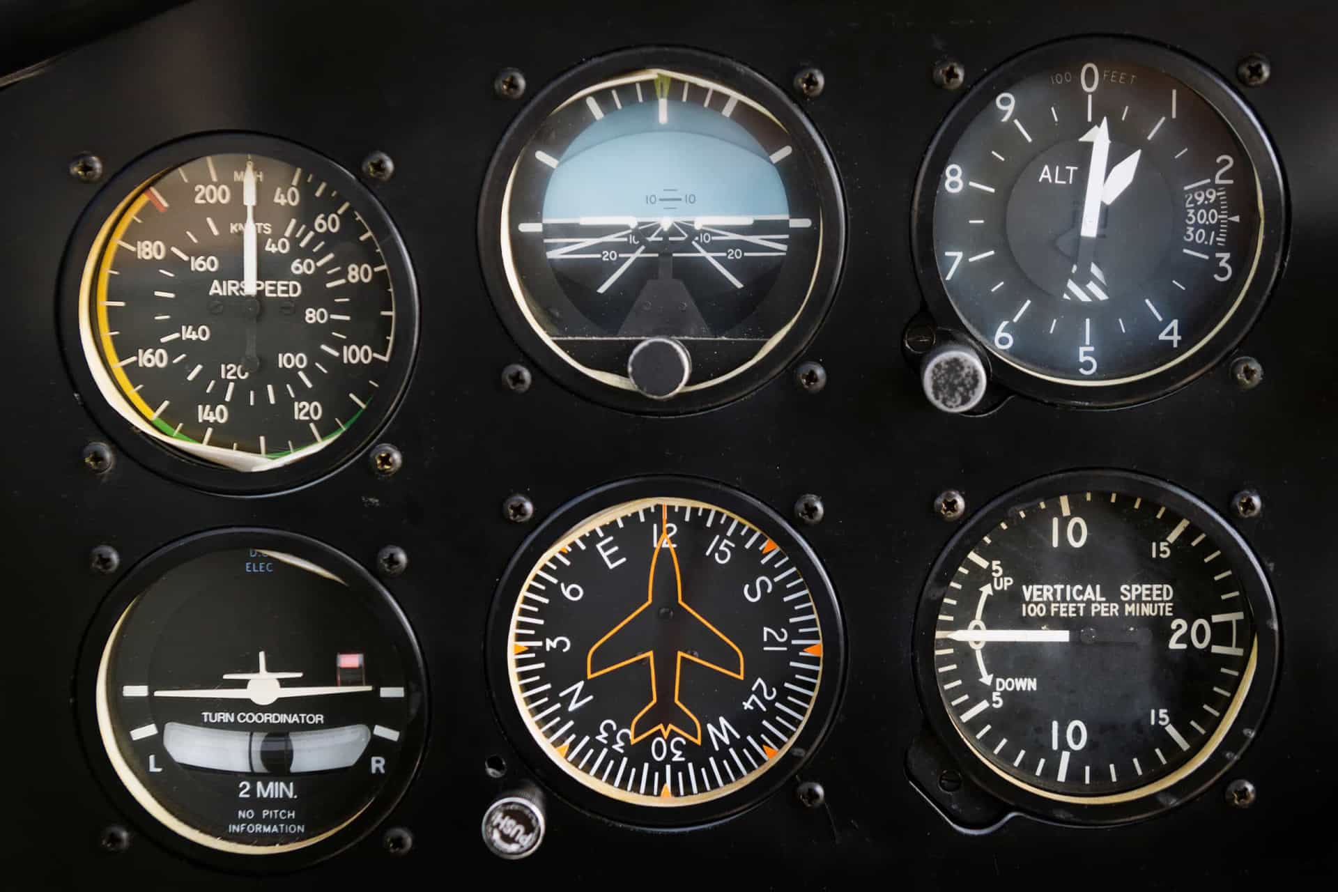 How to land a plane in an emergency