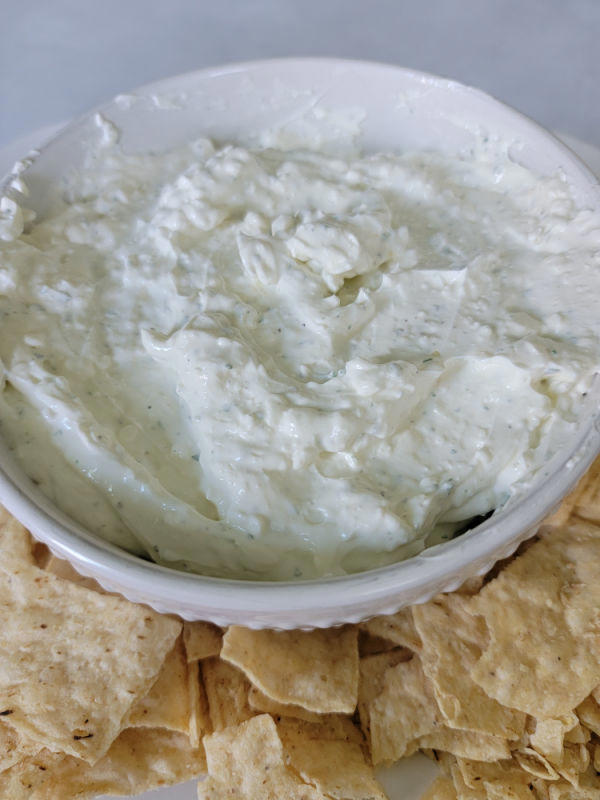 3 Ingredient Creamy Hidden Valley Ranch Dip Recipe