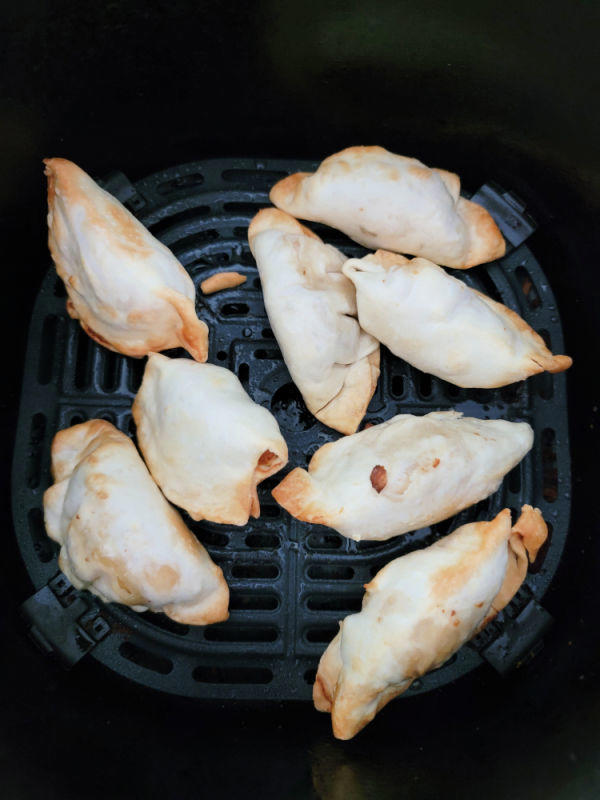 Air fryer frozen dumplings