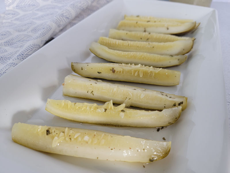 Fun 2 Ingredient Ranch Pickles