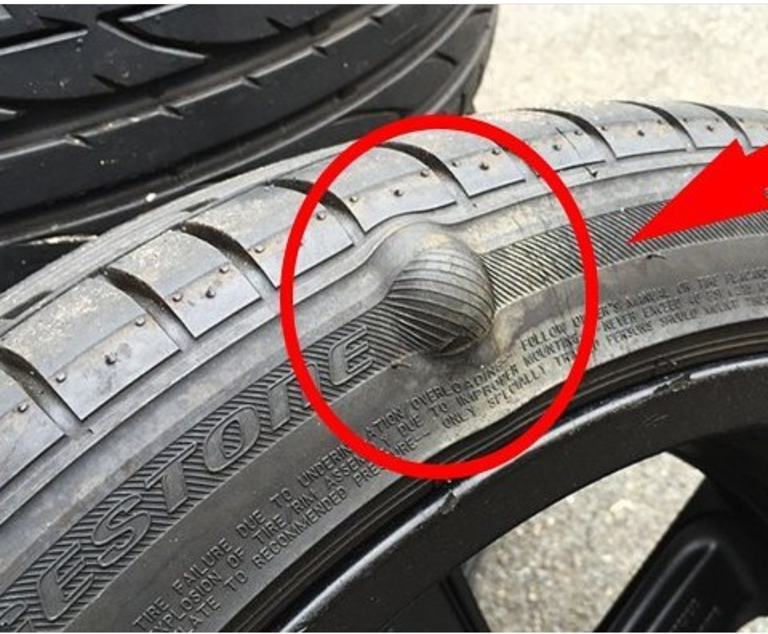 Harus Tahu, Beginilah 5 Ciri-ciri Ban Mobil Bekas Sudah Harus Ganti