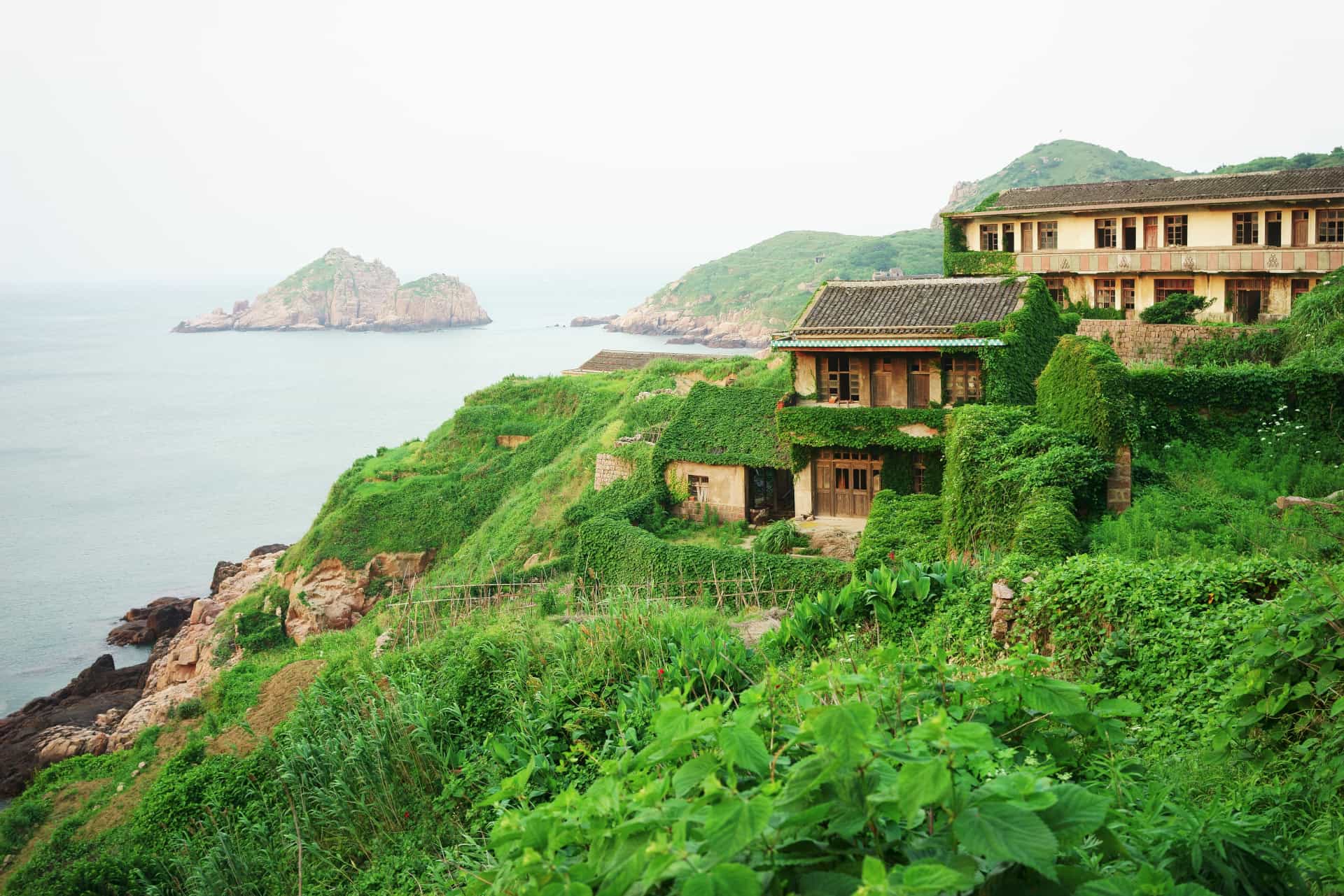 Diese verlassenen Orte wurden von Mutter Natur zurückerobert