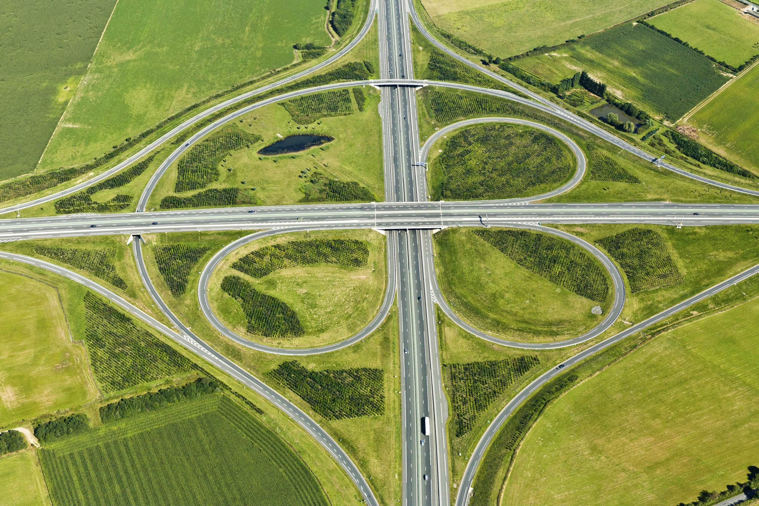 Spaghetti Junctions: Crazy and super-cool road interchanges around the ...