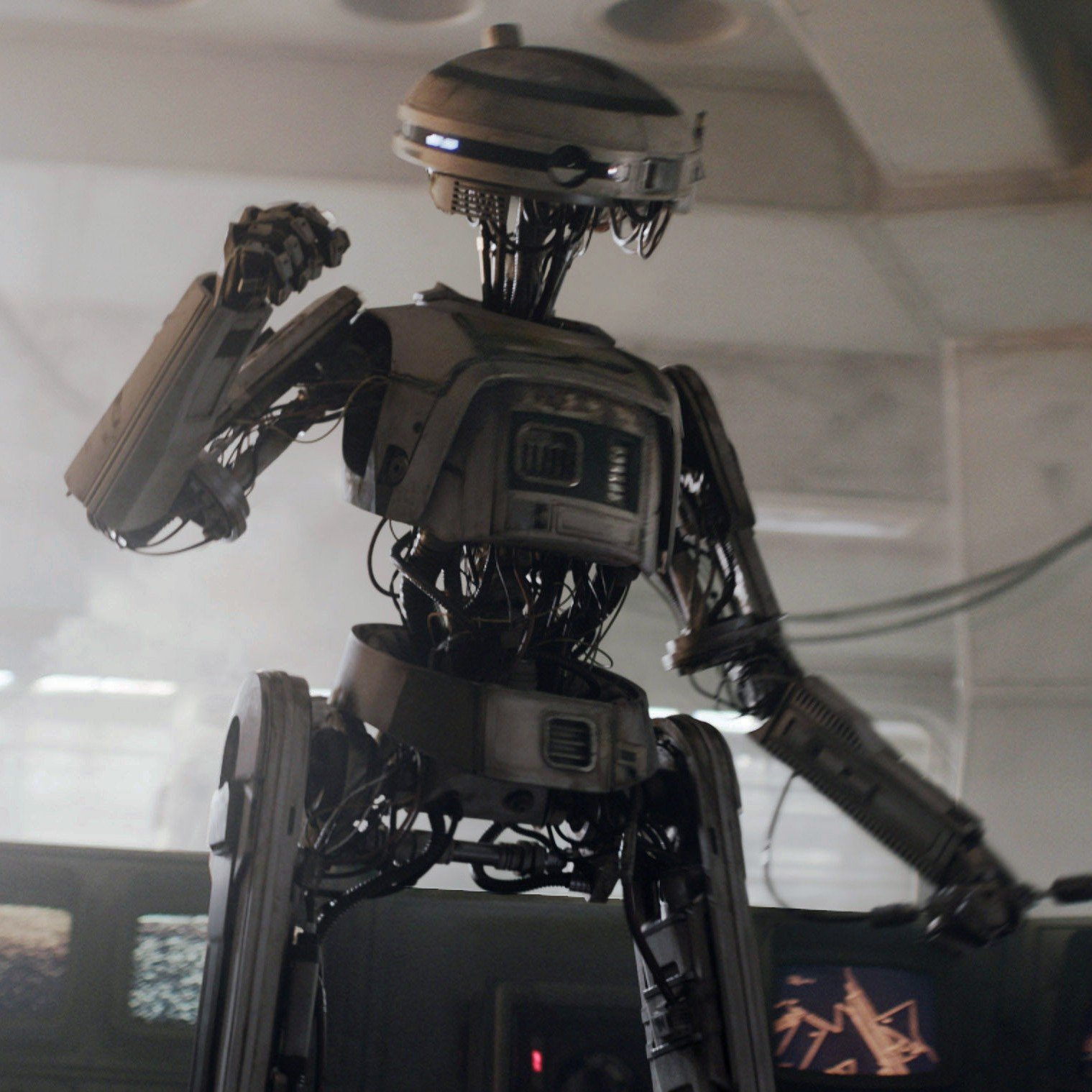 This Is the Brilliant Voice Behind L3, Who Steals Every Scene in Solo ...