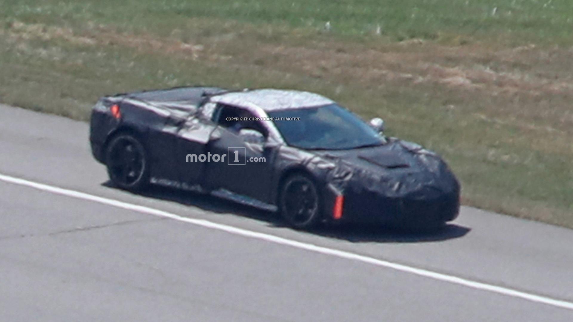 Mid-Engined Chevy Corvette Spied Waiting At A Red Light