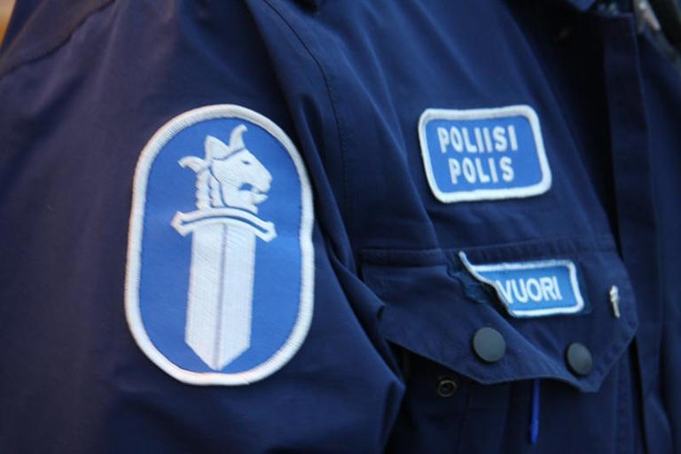 Kortin menettänyt mopoilija joutuu nyt maksulliseen koulutukseen, jotta ...