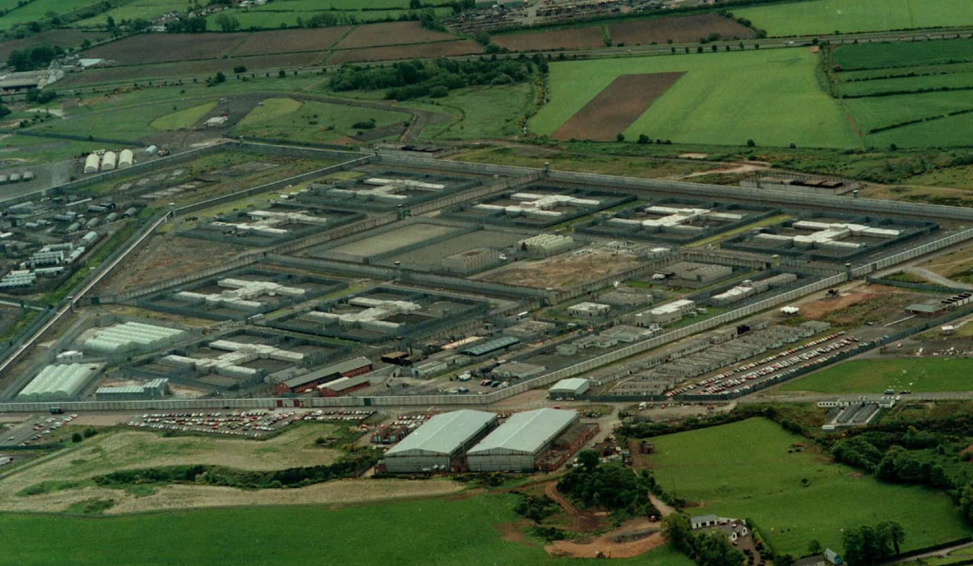 Prison break: insane inmate escapes