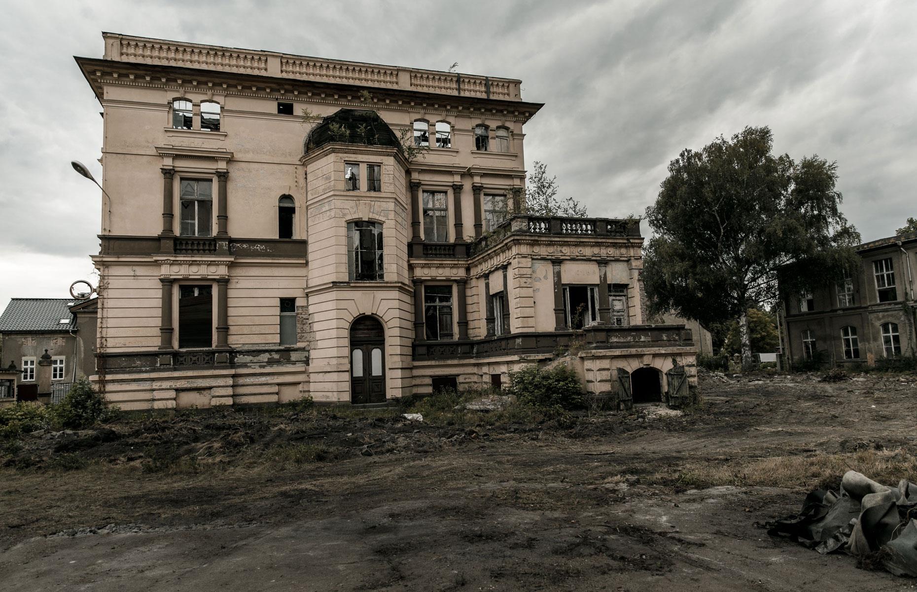Eerie abandoned factories that will give you goosebumps