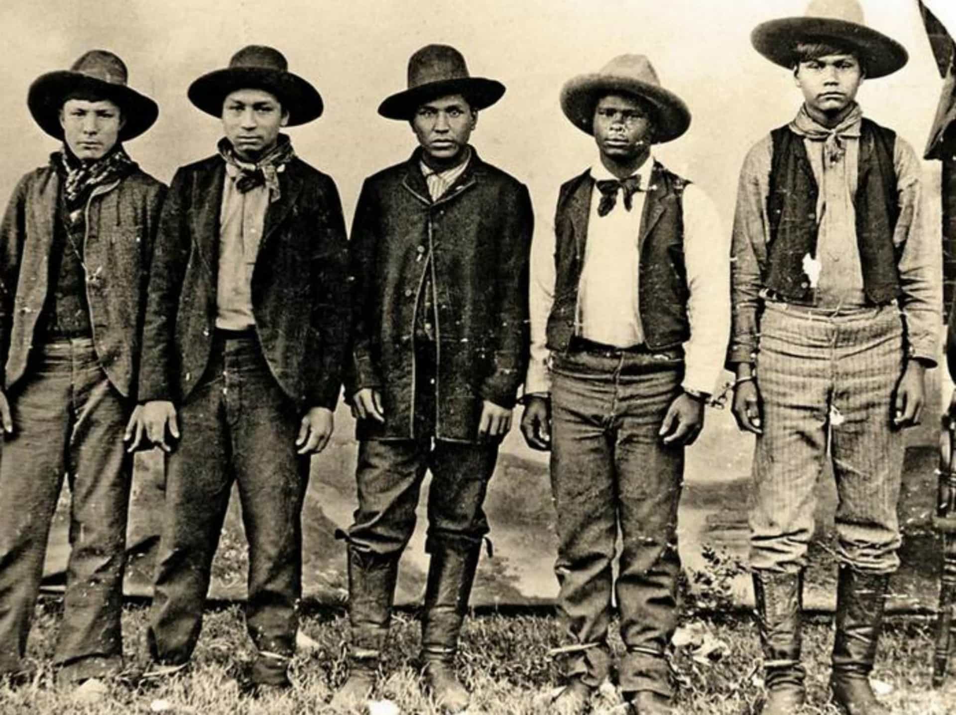 Most wanted! Notorious outlaws of the Old West