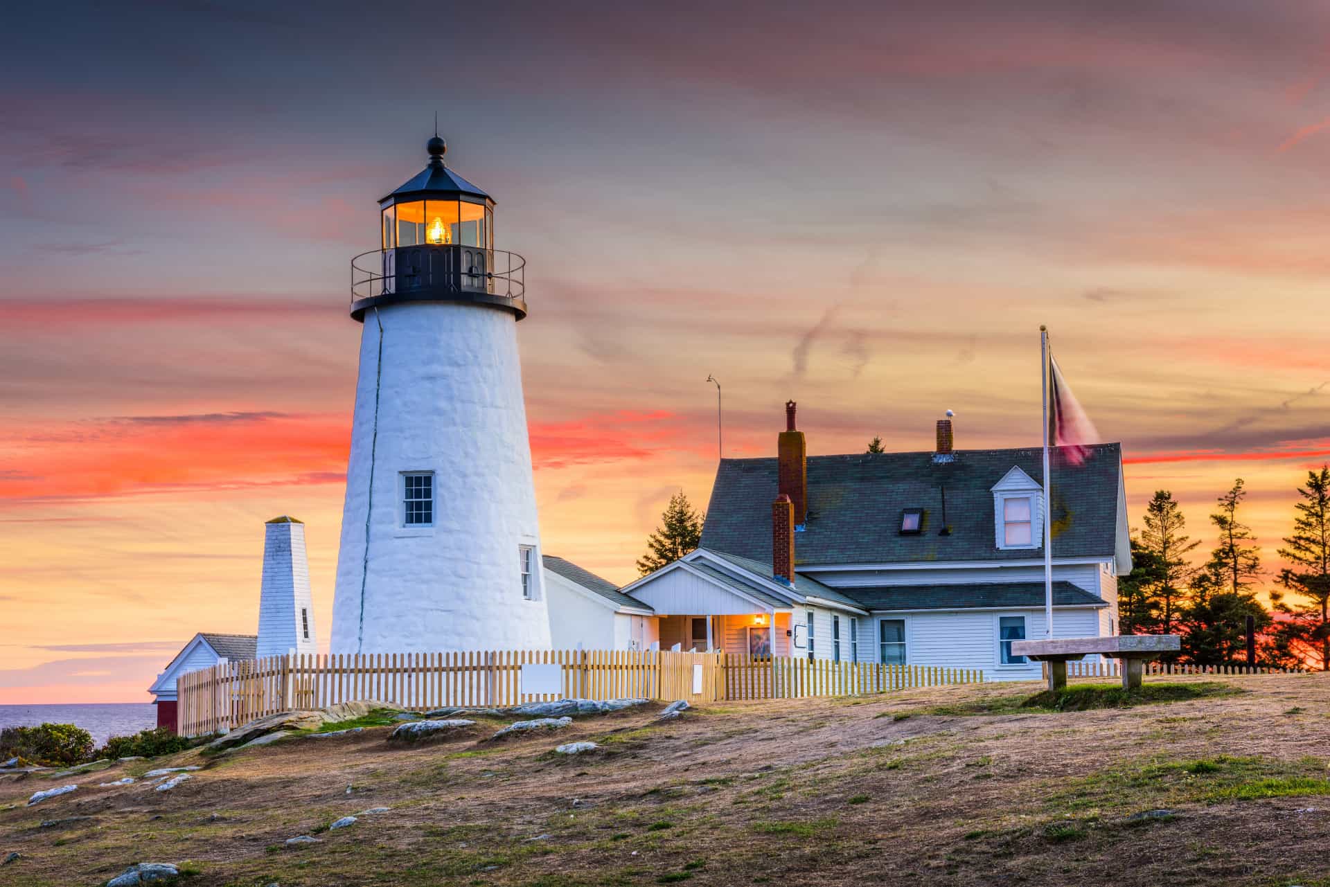 The best and brightest: the most beautiful and iconic lighthouses in ...