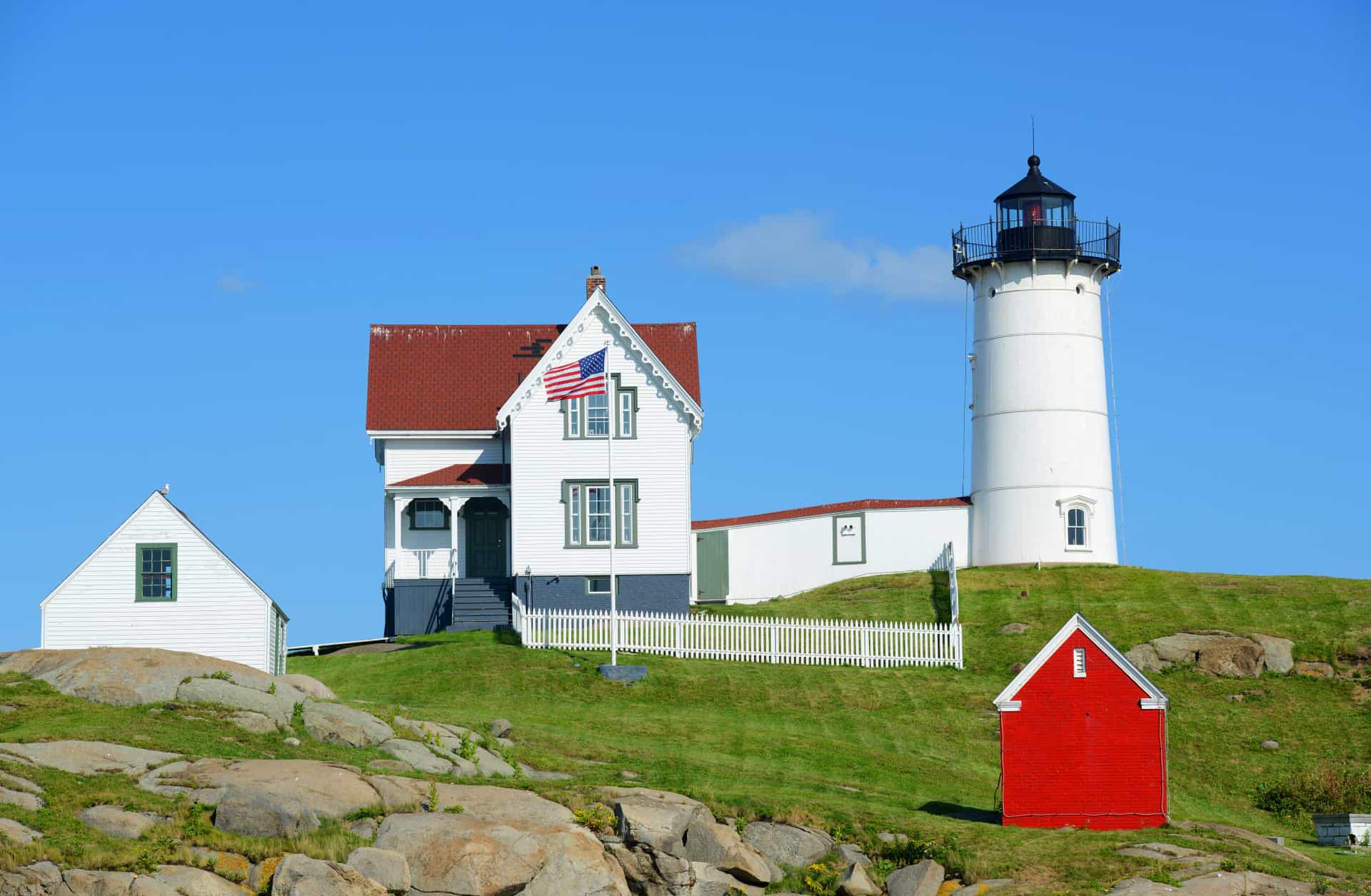 The best and brightest: the most beautiful and iconic lighthouses in ...