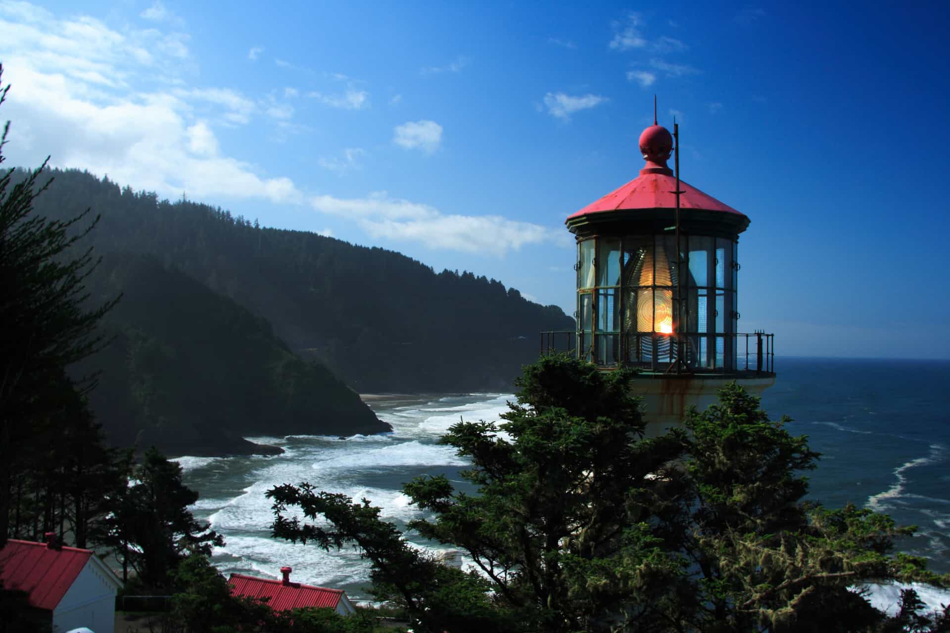 The best and brightest: the most beautiful and iconic lighthouses in ...