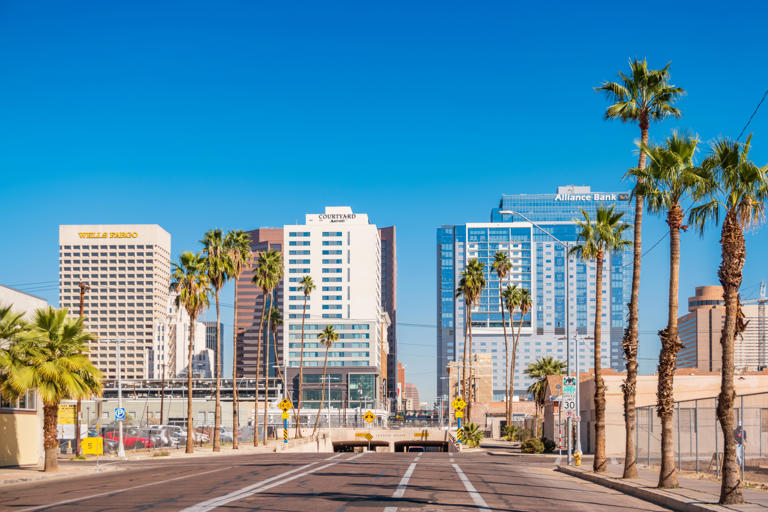 Water advisory hits 2 heavily visited Grand Canyon areas