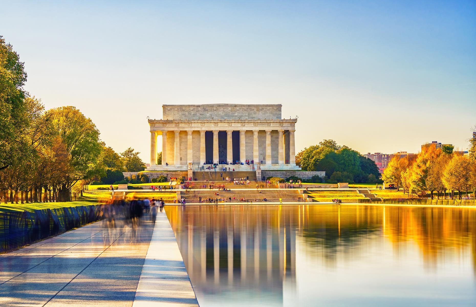 America's Most Famous Landmarks Up Close: Can You Guess Them All?