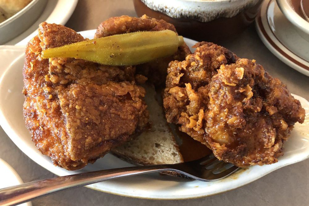 The Best Hole-in-the-Wall Joint for Fried Chicken in Every State