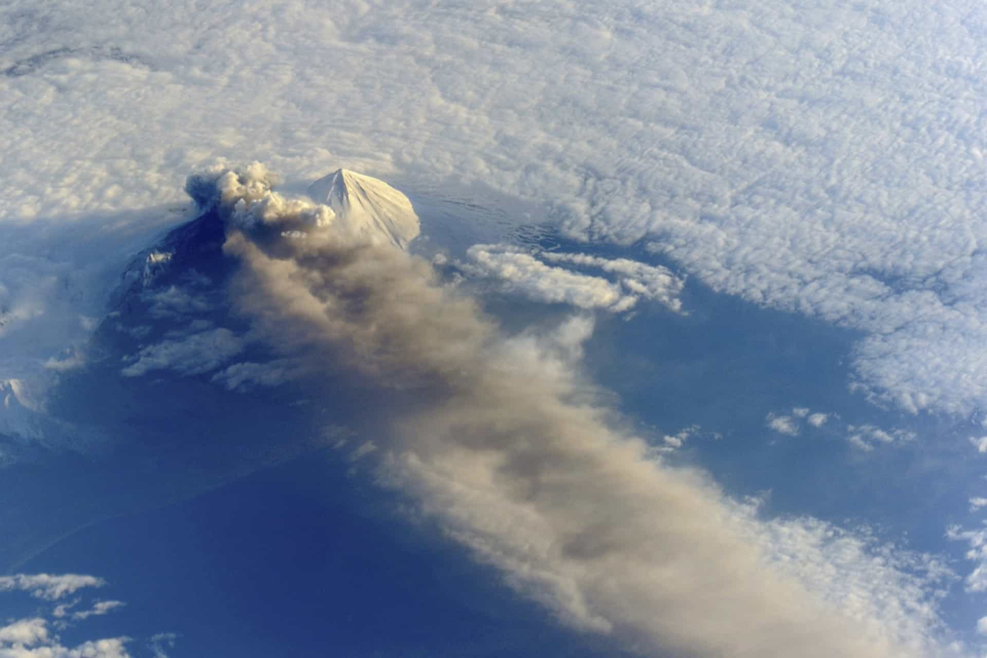 9/11 and other historical events captured from space