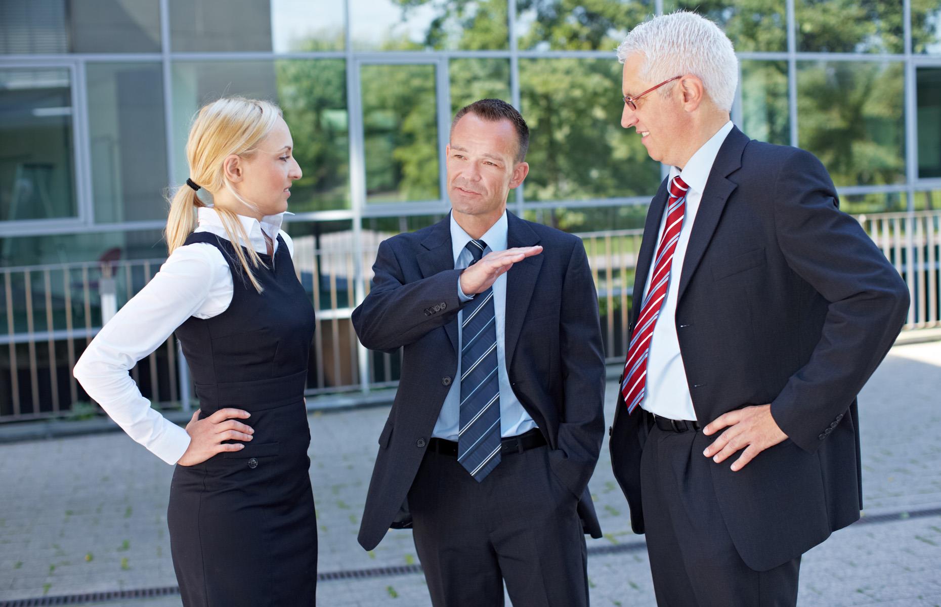 31 mistakes bad bosses make that annoy their employees