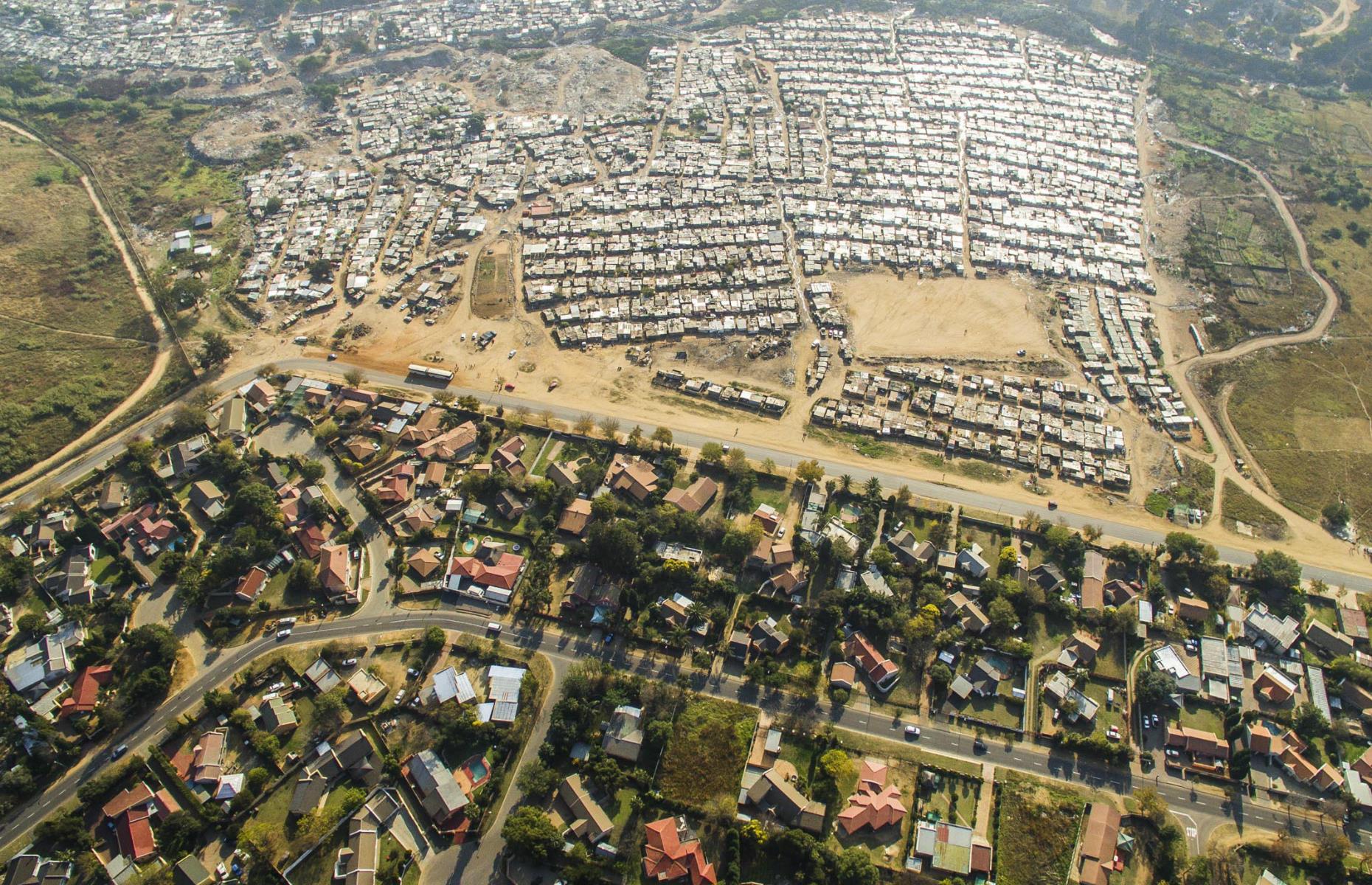 Powerful images reveal the wealth inequality in the world's biggest cities