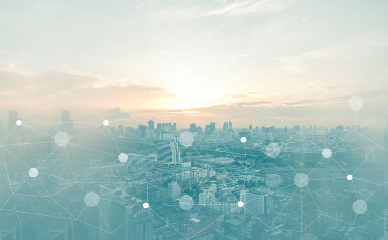 Công nghệ 13/1: Apple bắt tay Google, Meta bổ nhiệm cựu quan chức chính ...