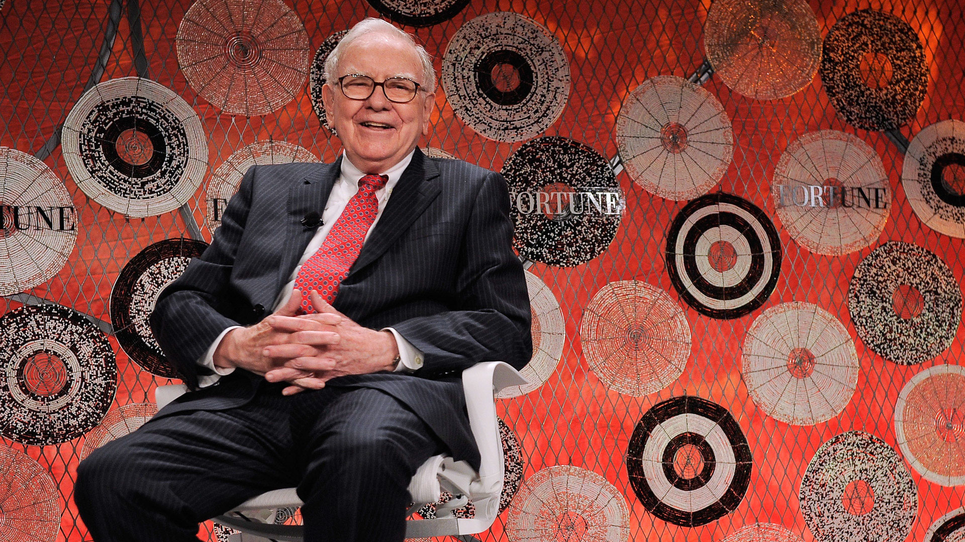 11 Frugal Habits of Warren Buffett