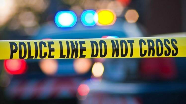 Akron smoke shop employee shot while working Tuesday when 3 suspects ...