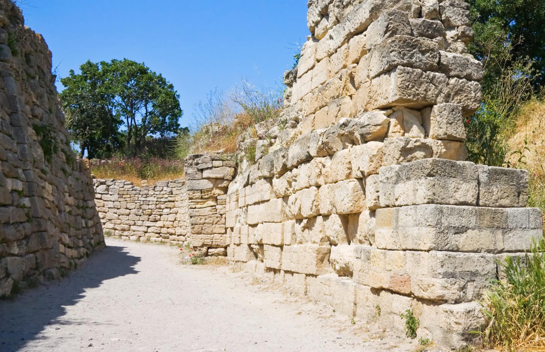 The incredible secrets behind history’s most iconic walls