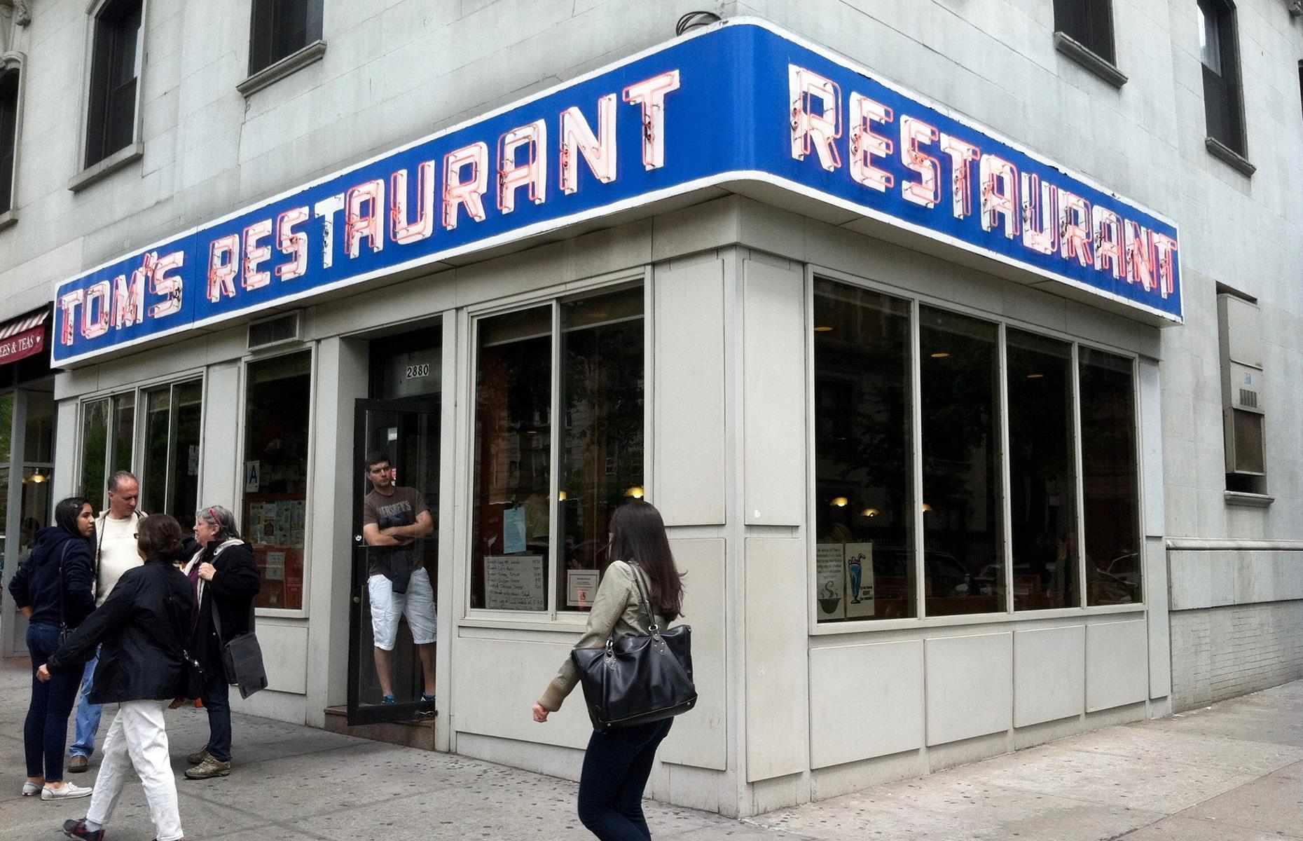 Amazing Filming Locations Behind Your Favorite TV Sitcoms