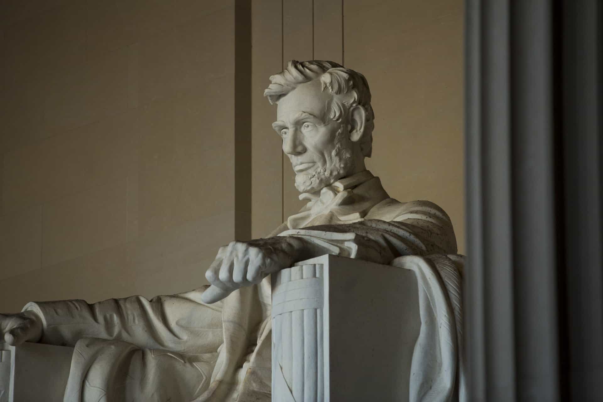 Surprising secrets hidden in American national landmarks