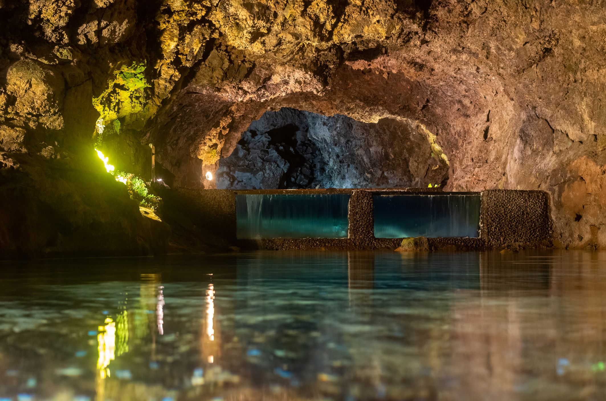 41+ of the World's Most Amazing Underground Wonders
