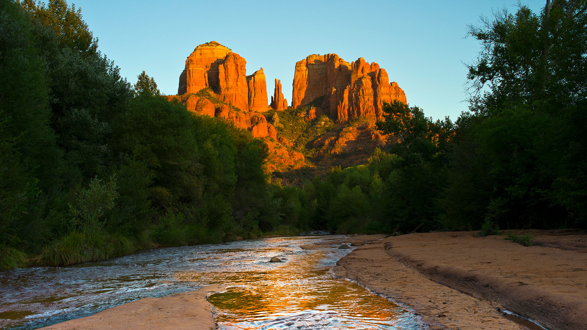 Incredible rock formations in the world