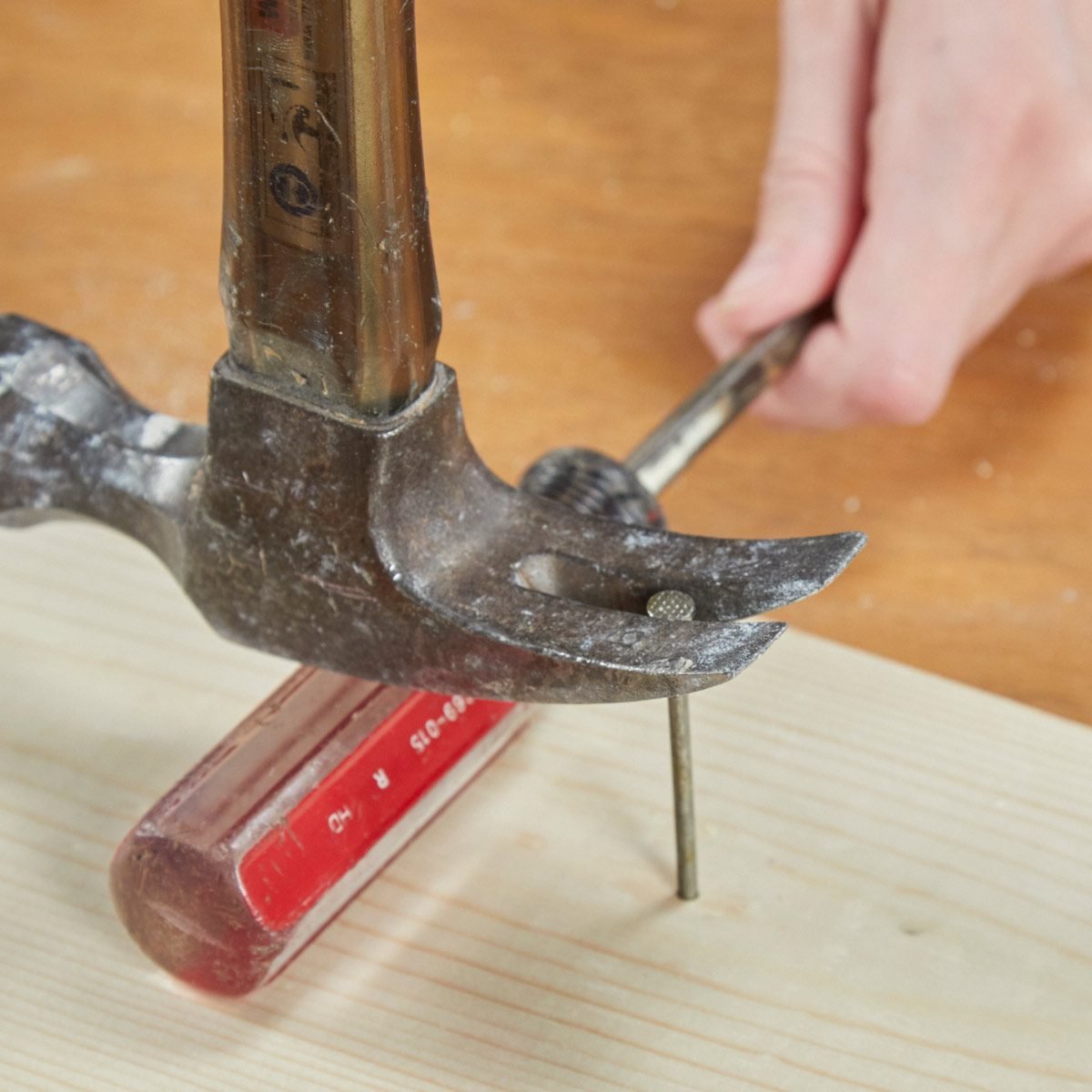 66 Cool Tool Hacks That are Super Useful for DIYers