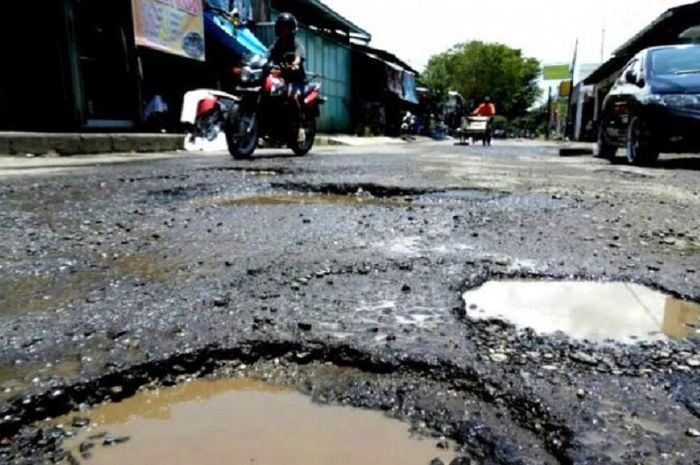 Ini Yang Bikin Sokbreker Mobil Gampang Rusak, Tiga Penyebab Ini Jarang ... Ini Yang Bikin Sokbreker Mobil Gampang Rusak, Tiga Penyebab Ini Jarang ...