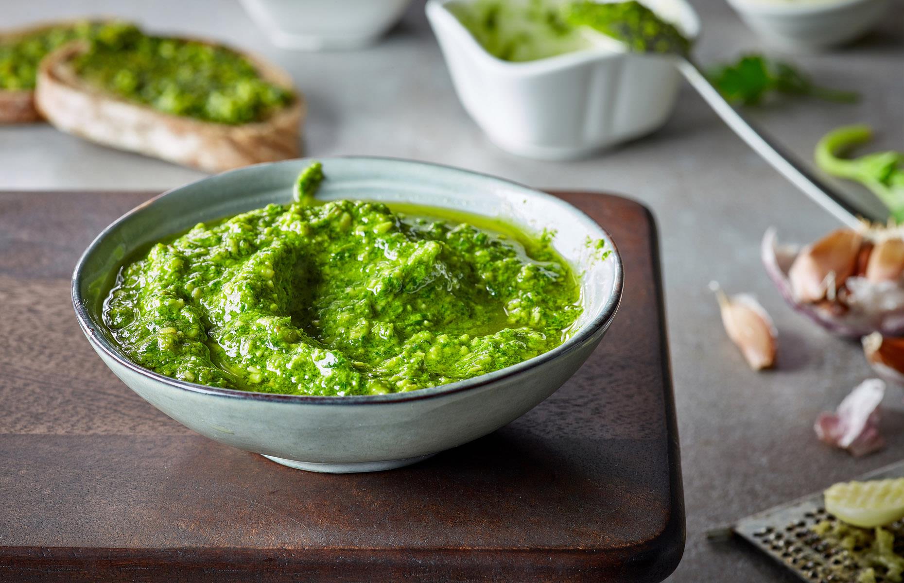 Iconic Foods We Adored In The 1980s – How Many Do You Remember?