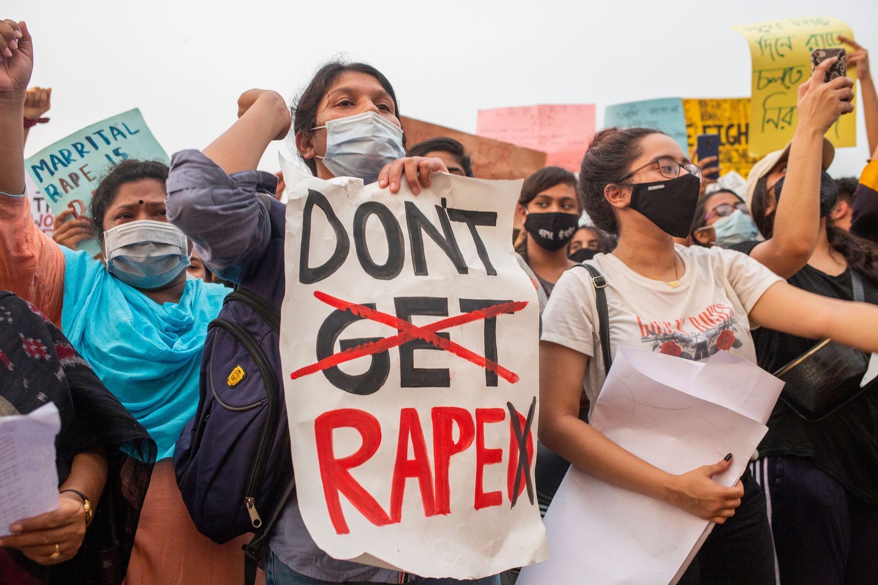 50 powerful photos of women fighting for their rights