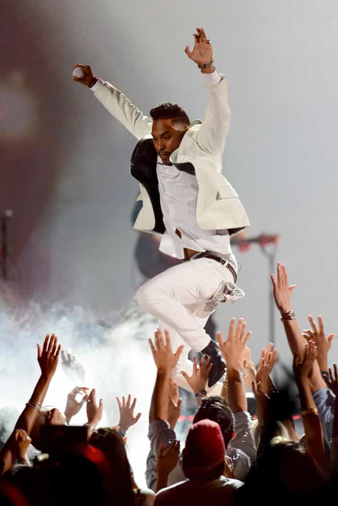 Musicians who tanked their careers on stage