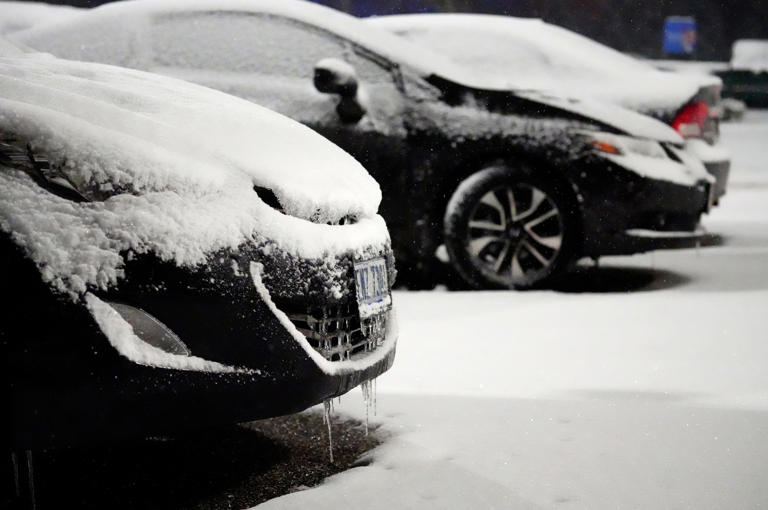 Winter storm forecast: What early views show for snow, ice totals