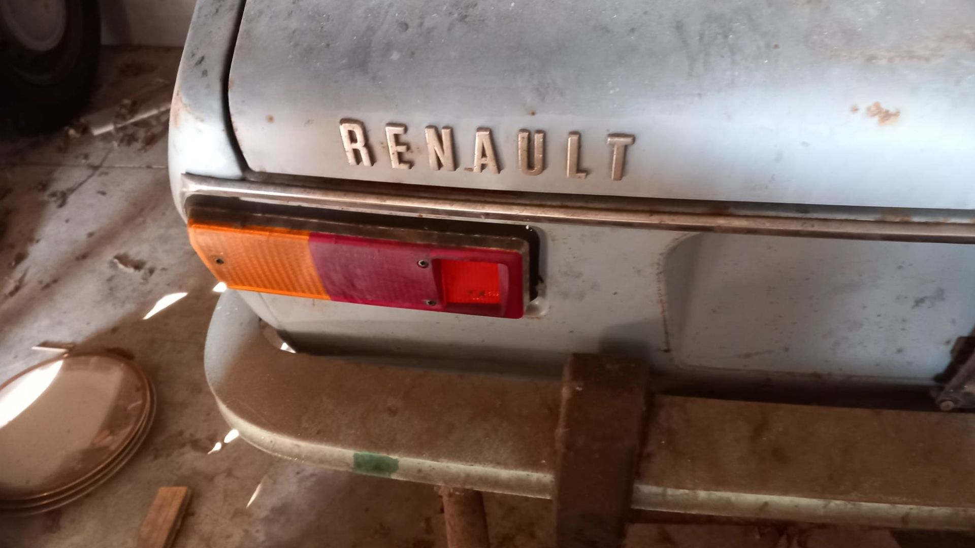 Une Renault 12 à restaurer : mission impossible ? Les photos.