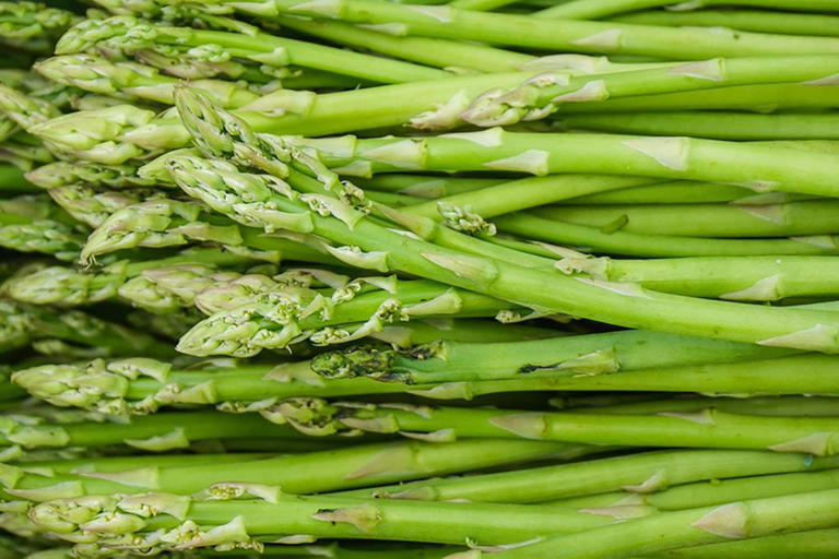 20 Foods That Can Help Prevent Clogged Arteries