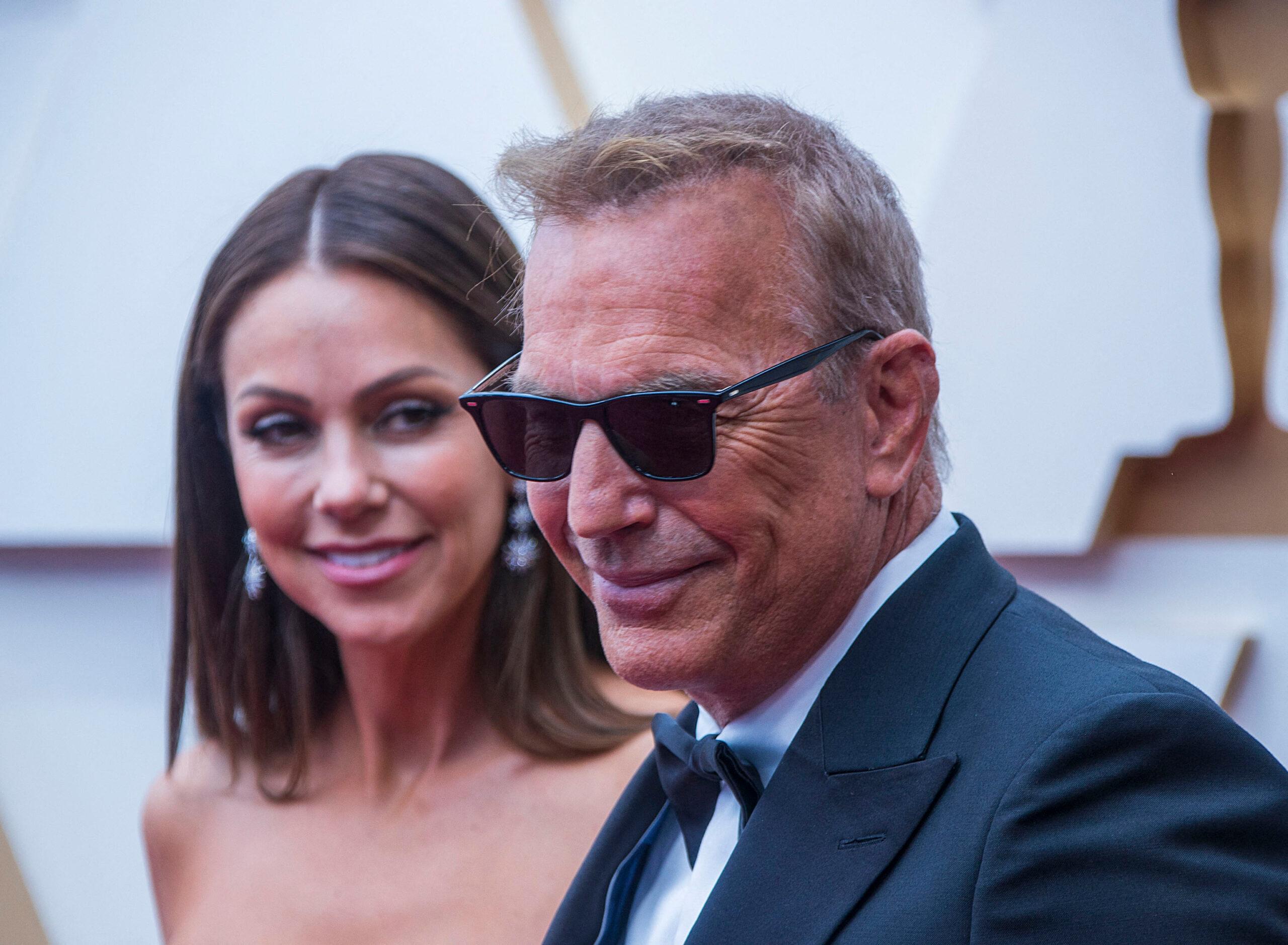 Kevin Costner Reportedly 'Playing The Field' In His 'Active' Love Life At 70 After His Bitter ...