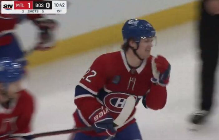 Cole Caufield a le même nombre de buts que Connor McDavid