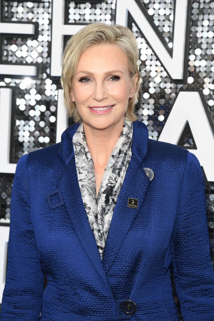 These Short Haircuts for Older Women Are Timeless and Chic