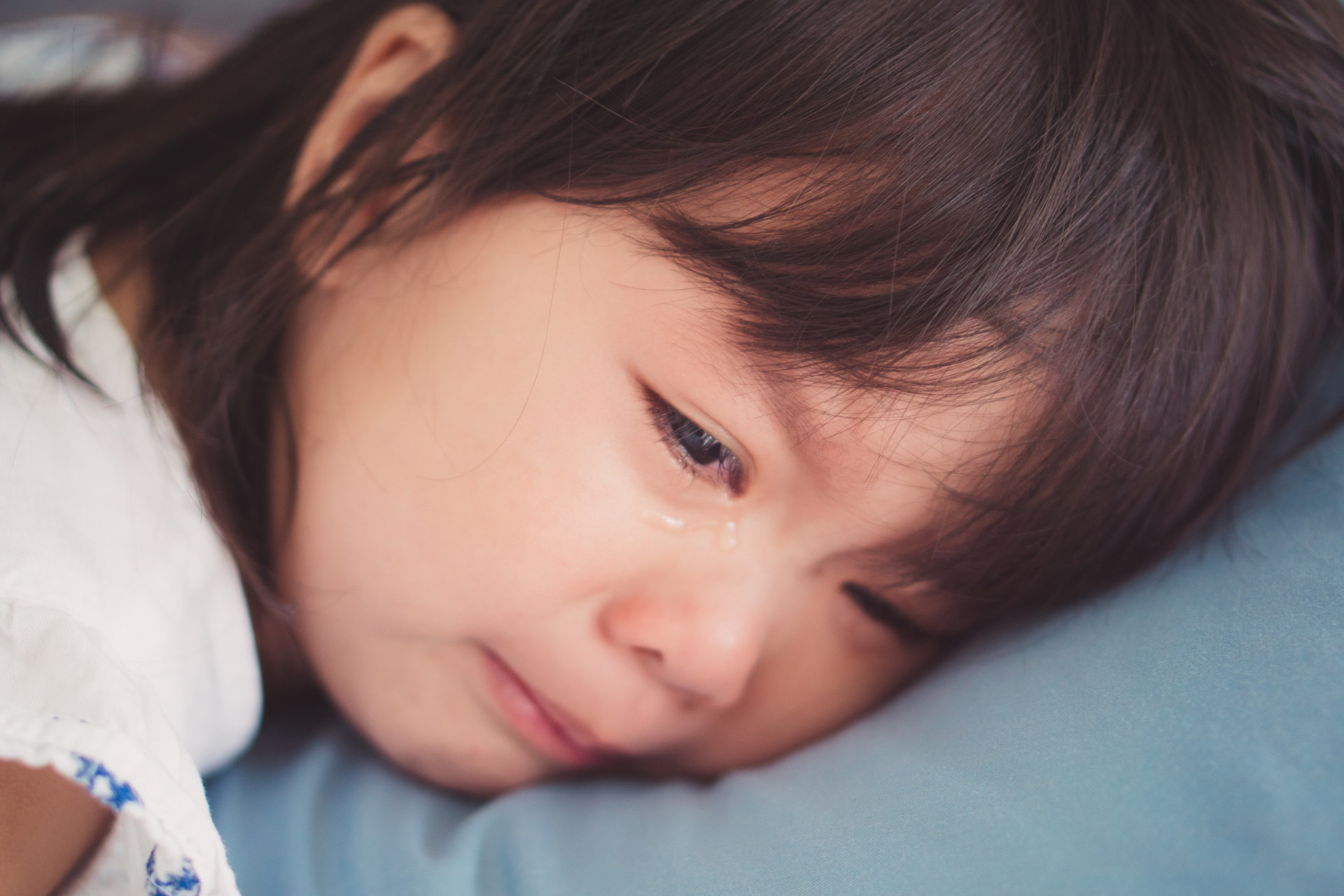 Why children cry and how to calm them down