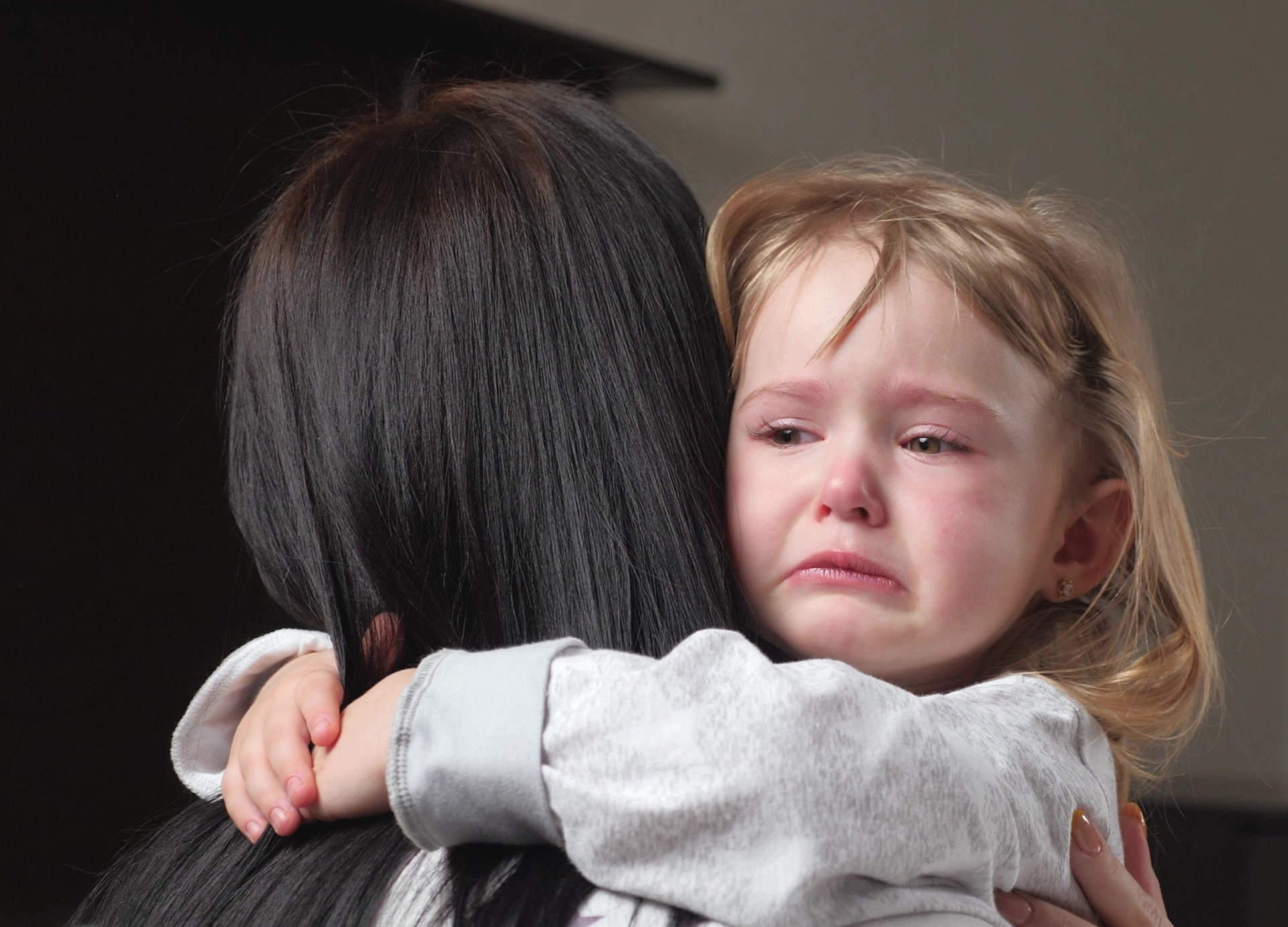 Why children cry and how to calm them down