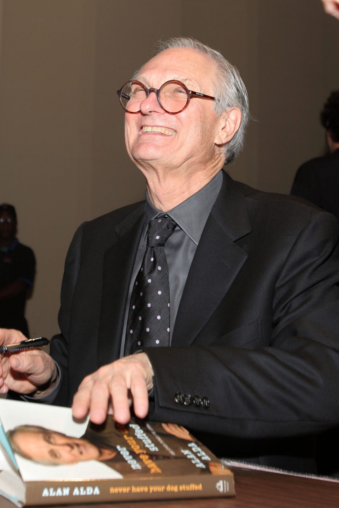 Alan Alda continues to live boldly while battling Parkinson's disease