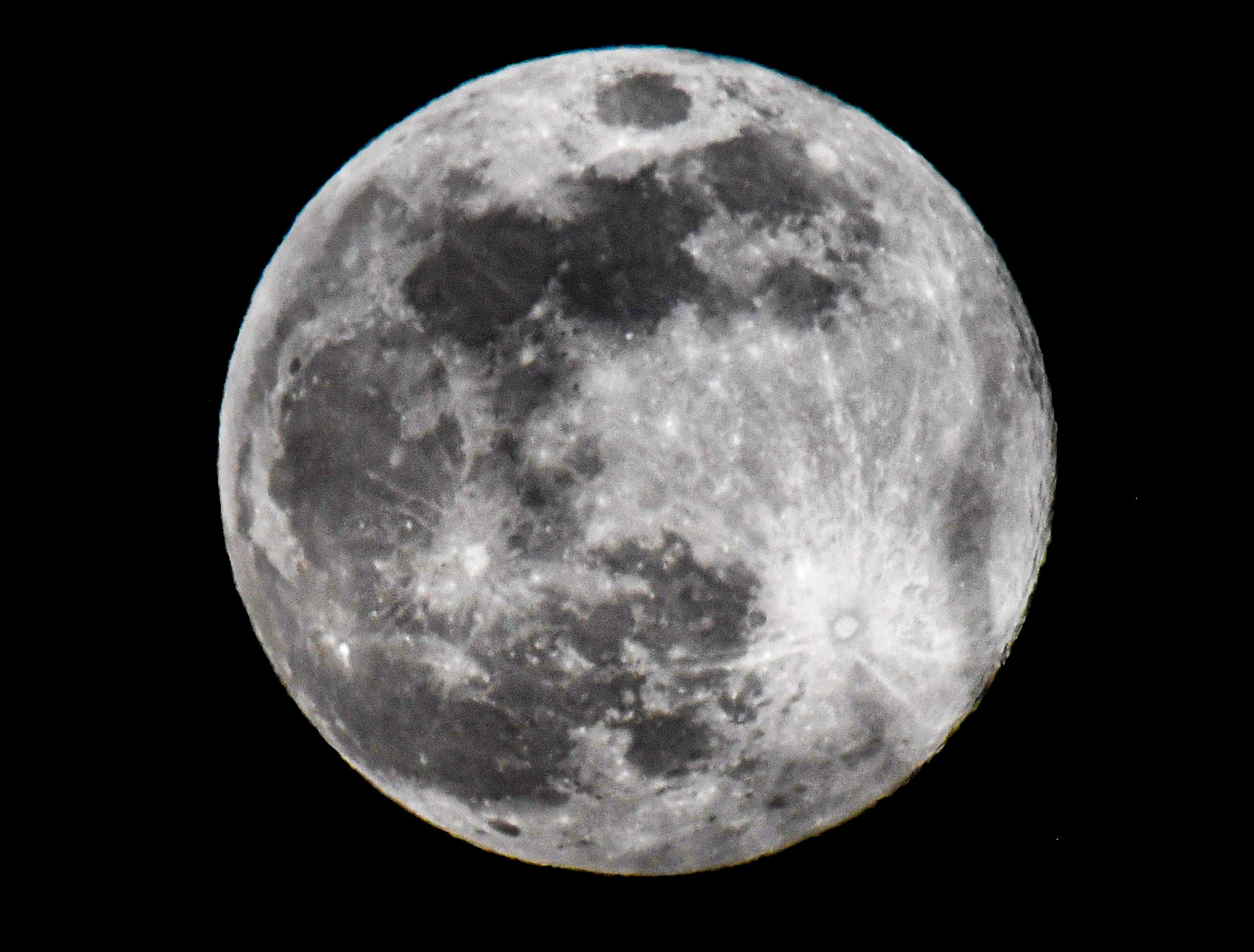 When is the next full moon? Here's when you can see January's Wolf Moon ...